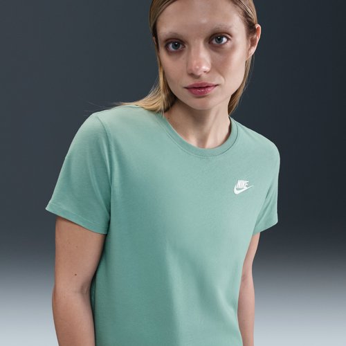 Nike Sportswear Club Essentials T-Shirt 'Cannon/White' - DX7902-017 ...