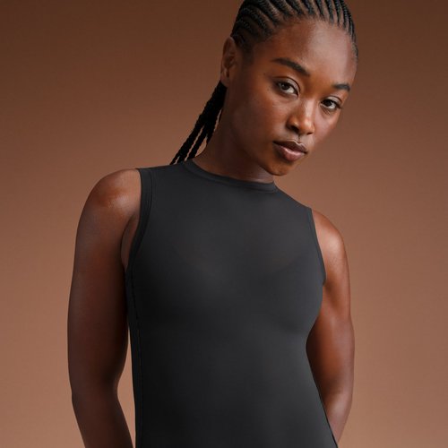Nike SKIMS Weightless Layers Sleeveless Top 'Nskm Obsidian ...