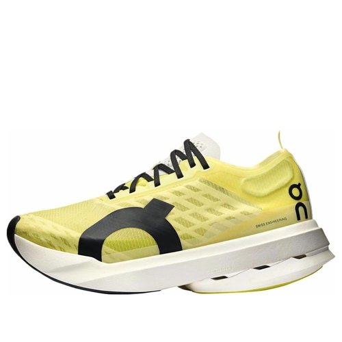 On Cloudboom Strike | Yellow | Size 6 'Limelight Wolf' - 3WE30473331 ...